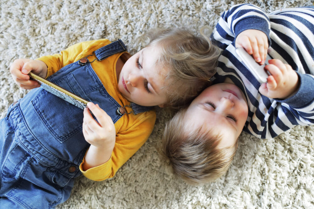 Limit Your Kids Screen Time with These 4 Fun and Engaging Activities ...